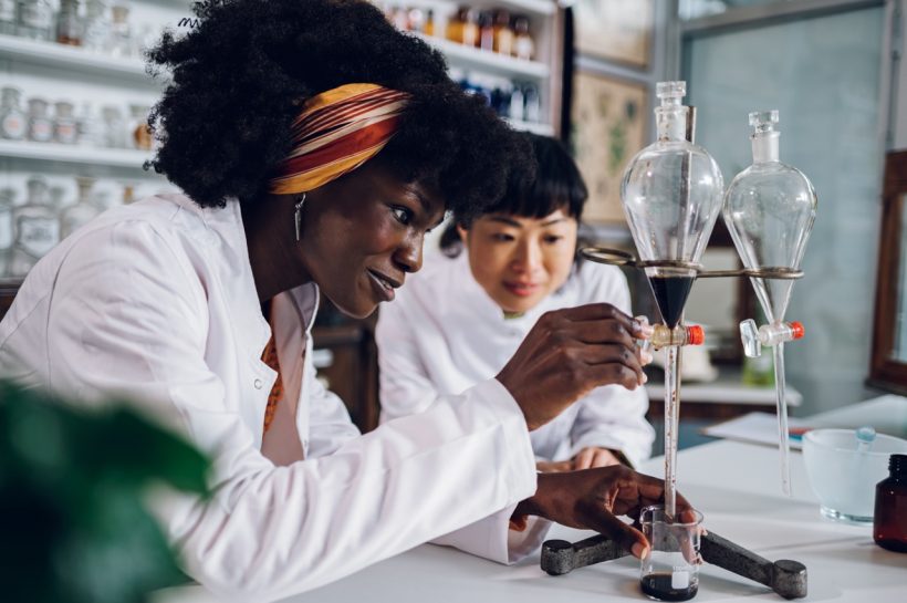 How Alessandro Volta’s Lab Created the First Electrical Battery - Lab ...